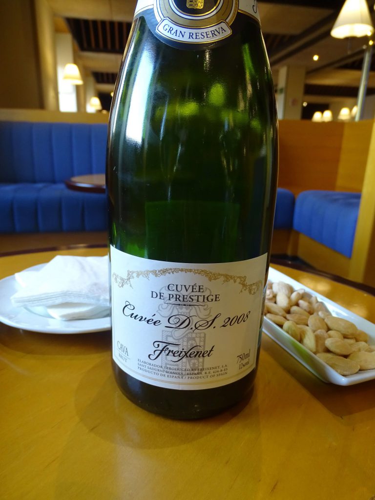 Visita a Cavas Freixenet: "El arte de la elaboración del cava" - BlogDiez